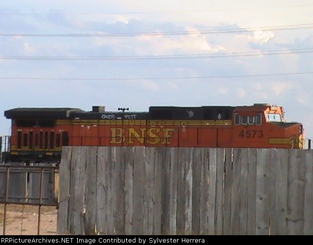 BNSF 4573